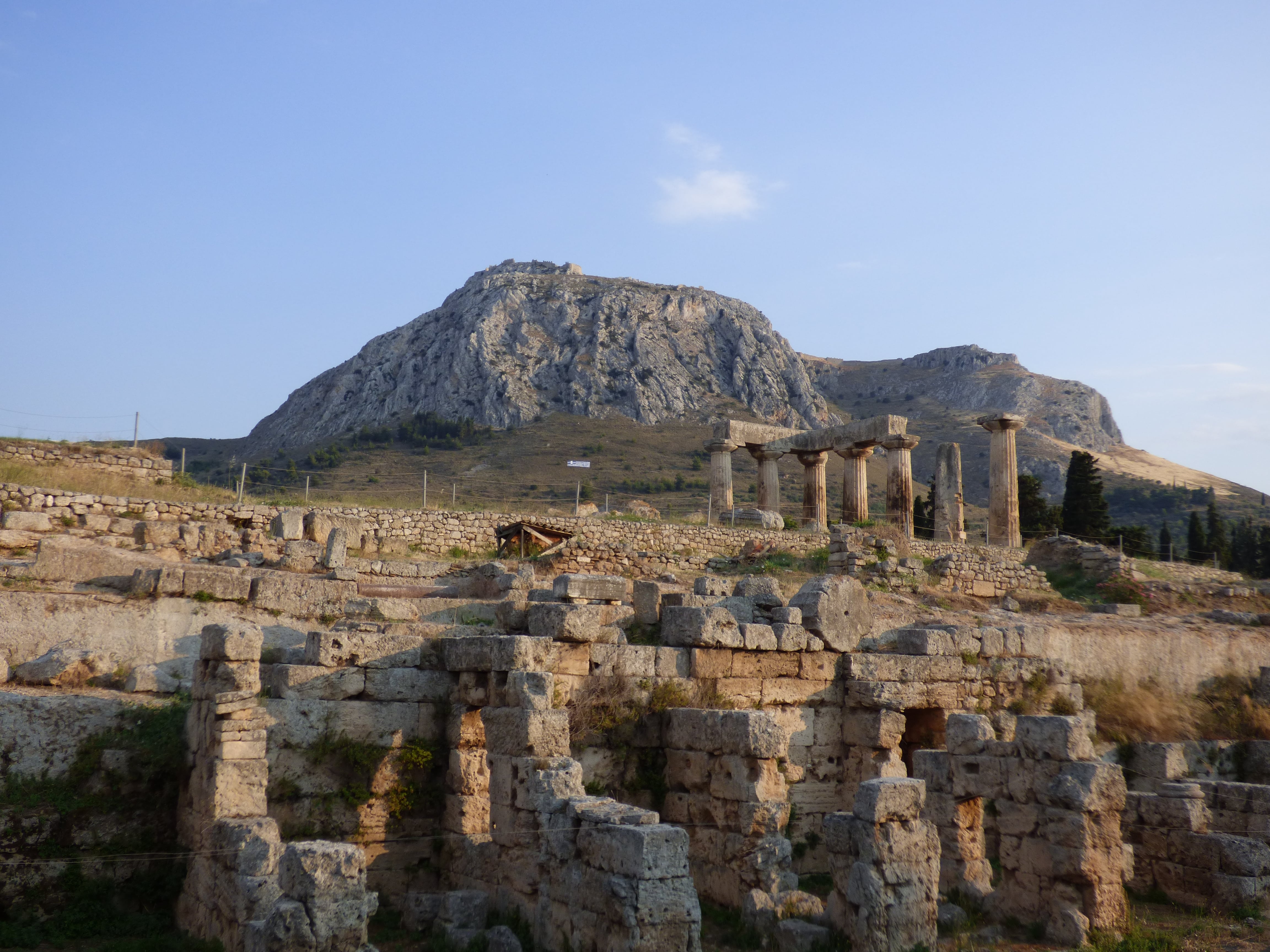 Antický Korint. Čo si pozrieť v starovekom meste? | Blog BUBO