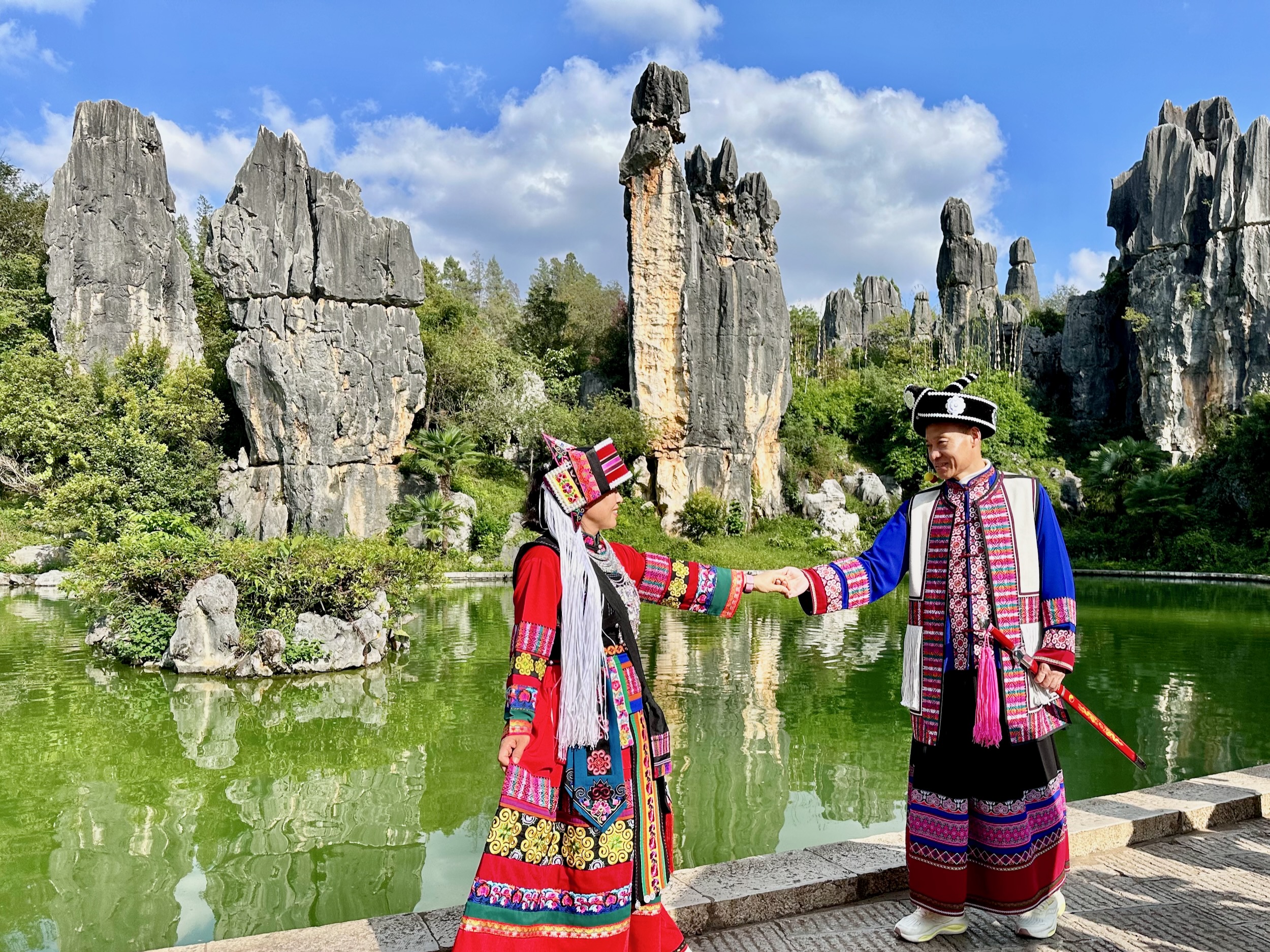 Najkrajšie mesto a najkrajšia príroda Číny | Dovolenka BUBO