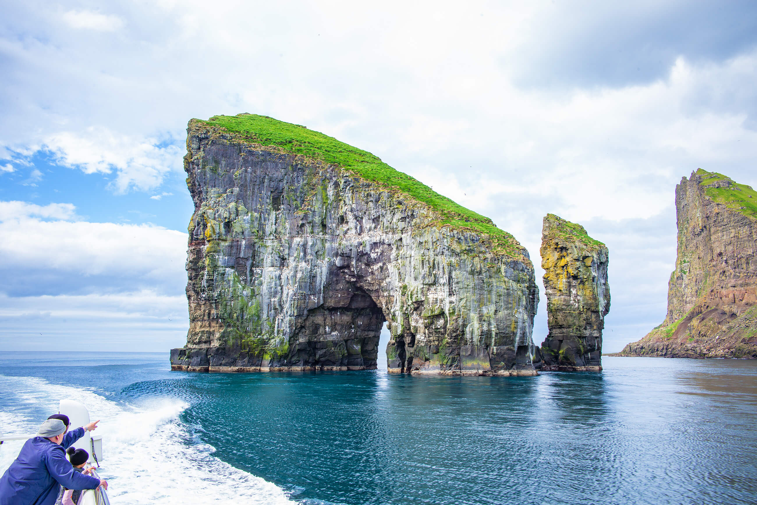 Faerské ostrovy, Island - kombinácia | Dovolenka BUBO